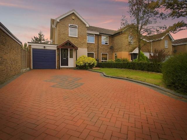 Treesmill Drive, Maidenhead SL6, 3 bed semi detached house to rent, £2,150 pcm | PrimeLocation