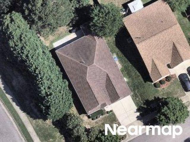 Trefoil Ln