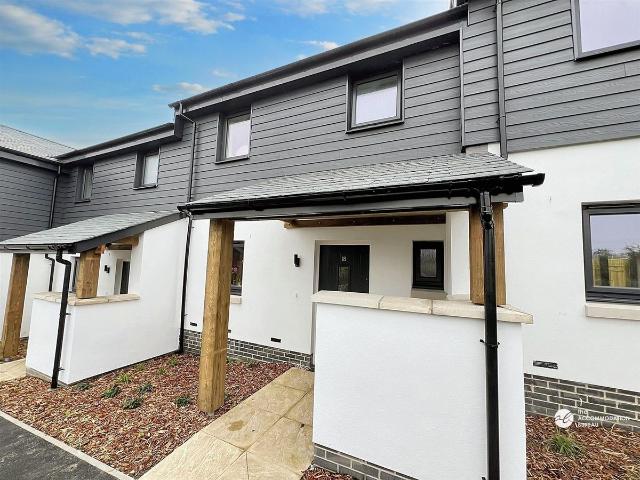 Trefula Road, Tolgus, Redruth TR15, 2 bed terraced house to rent, £1,075 pcm | PrimeLocation