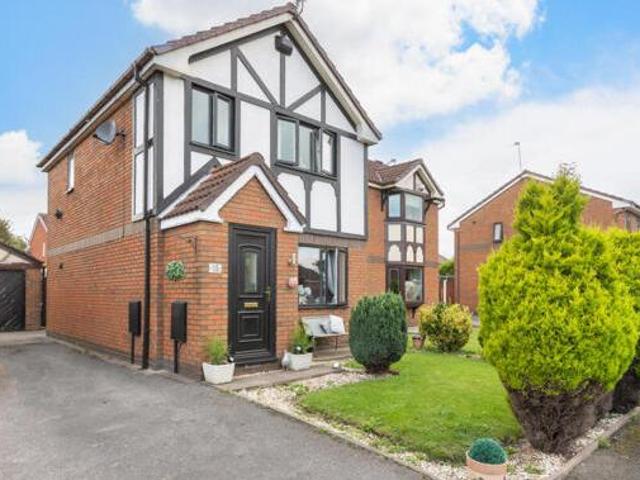 Tregaer Fold, Manchester, 3 Bedroom Semi detached