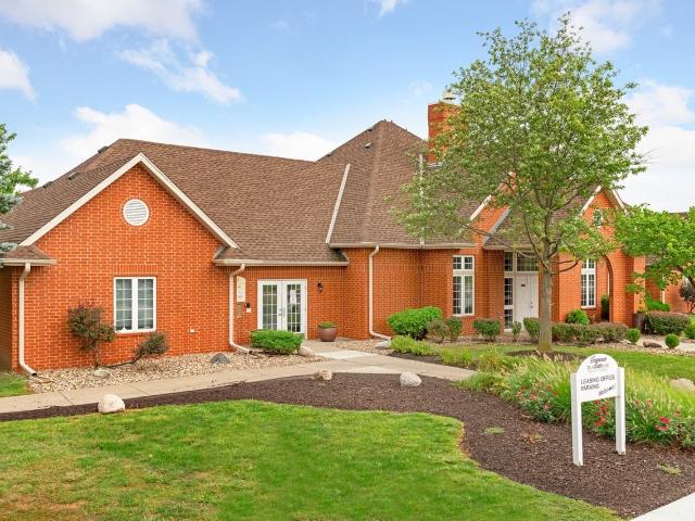 Tregaron Oaks 2 Bedroom Apartment for Rent at 1729 Scarborough Dr, Bellevue, NE 68123