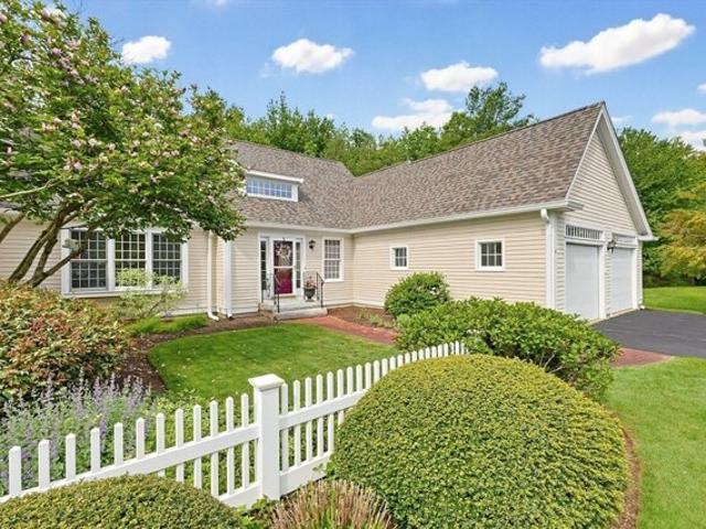 Trellis Cir Unit,pembroke, Condo For Sale