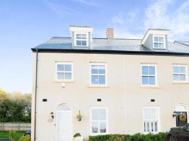 Trem Y Coed, St. Fagans, 4 Bedroom Semi detached