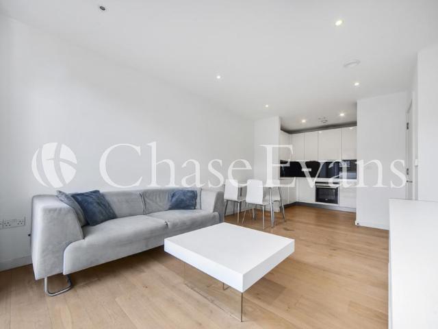 Trematon Walk, Kings Cross, London, N1 2 bed flat to rent £3,770 pcm £870 pw