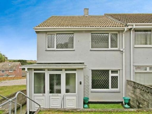 Trembath Crescent, Newquay, 3 Bedroom End