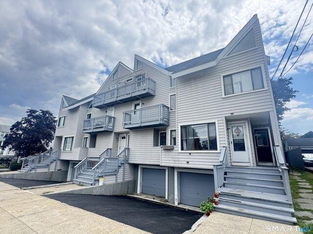 Tremont Also Known As G Ave Unit,bridgeport, Home For Sale