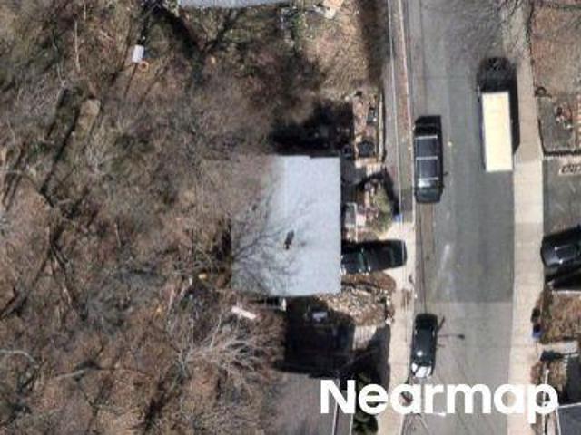 Tremont St