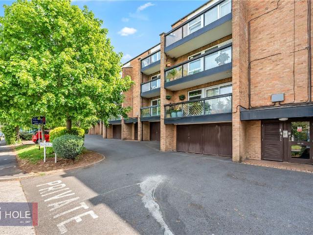 Trendlewood Park, Bristol, Somerset BS16, 2 bed flat to rent, £1,350 pcm | PrimeLocation