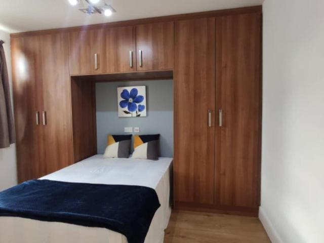 Trendy double bedroom near Butler's Green Has a Room