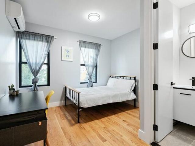 Trendy Private ROOM in Bedford Stuyvesant