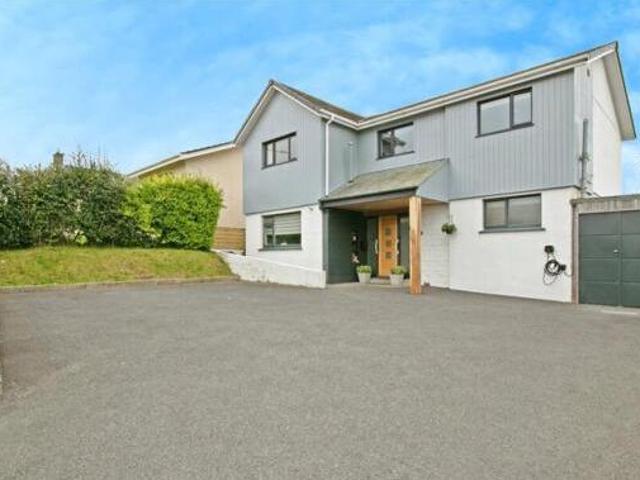 Treninnick Hill, Newquay, 5 Bedroom Detached
