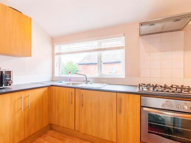 Trent Boulevard NG2, 4 bed shared accommodation to rent, £1,473 pcm | PrimeLocation