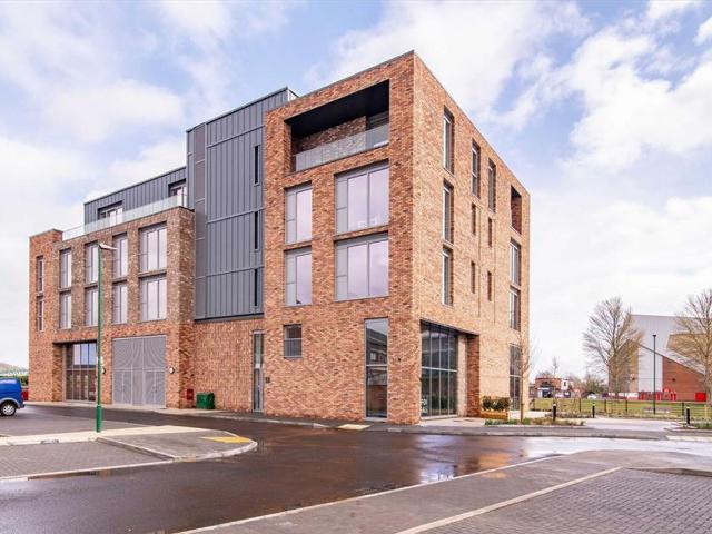 Trent Bridge View, Nottingham NG2, 2 bed flat to rent, £1,500 pcm | PrimeLocation