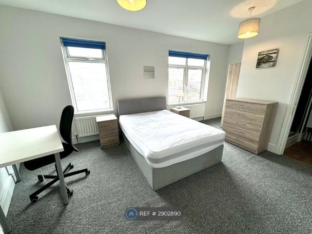 Trent Road, Beeston, Nottingham NG9, Room to rent, £550 pcm | PrimeLocation