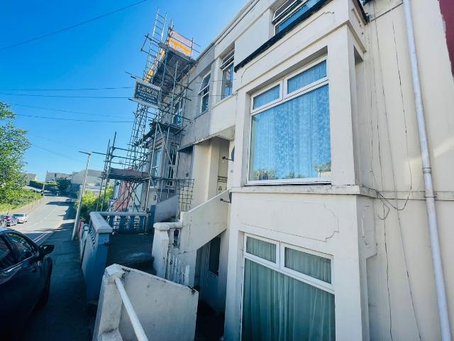 Treowen Road, Pembroke Dock SA72, 3 bed property to rent, £1,000 pcm | PrimeLocation