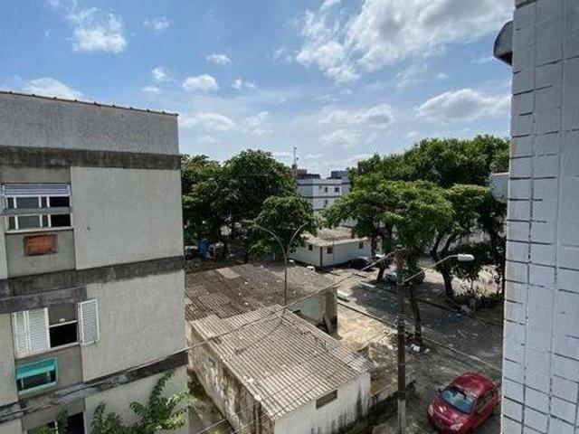 Três dormitórios todo reformado ao lado do shopping Praiamar