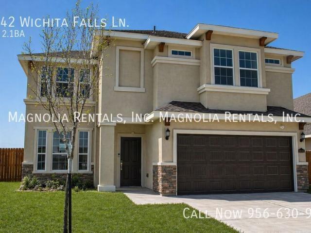 Tres Lagos Home for Rent