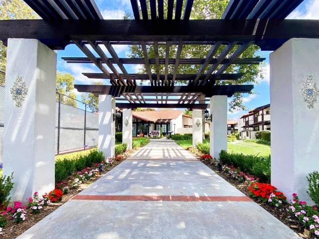 Tres Vidas Apartments Studio Apartment for Rent at 15130 Brookhurst St, Westminster, CA 92683 Westminster