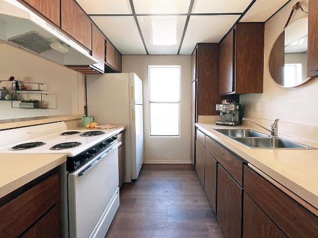 Tres Vidas Apartments Studio Apartment for Rent at 15130 Brookhurst St, Westminster, CA 92683 Westminster