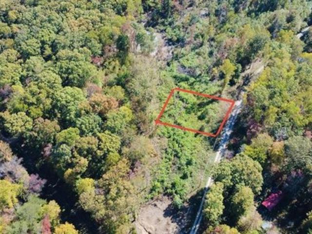 Tresa St, Crossville, TN 38572