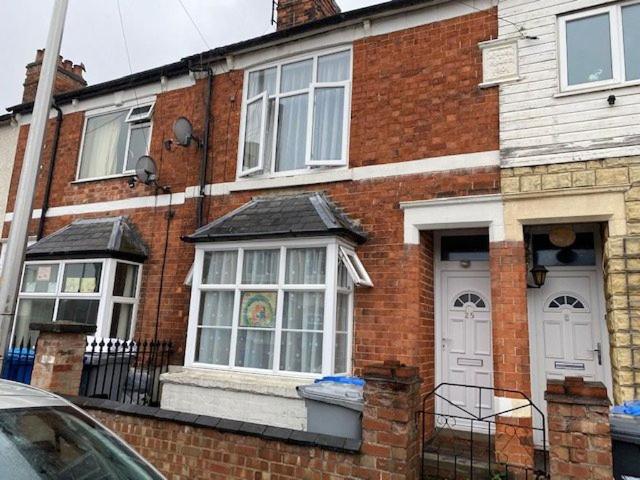 Tresham Street, Kettering NN16, 2 bed property to rent, £900 pcm | PrimeLocation