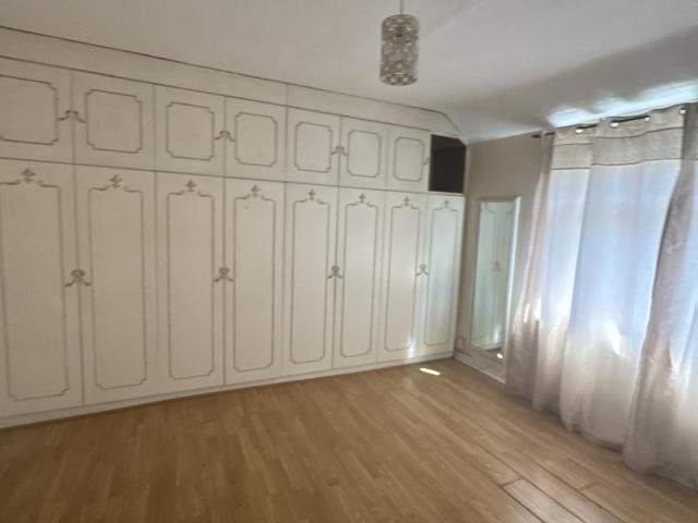 Treswell Road, Dagenham, RM9