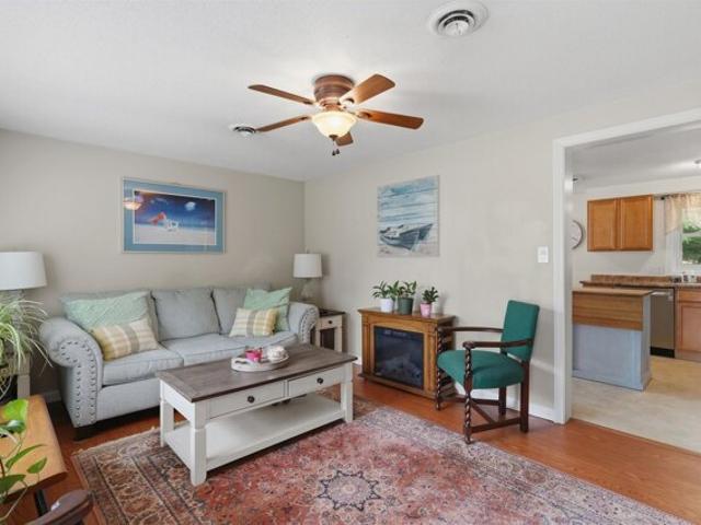 Trestle Brook Dr, Nashua, Home For Sale