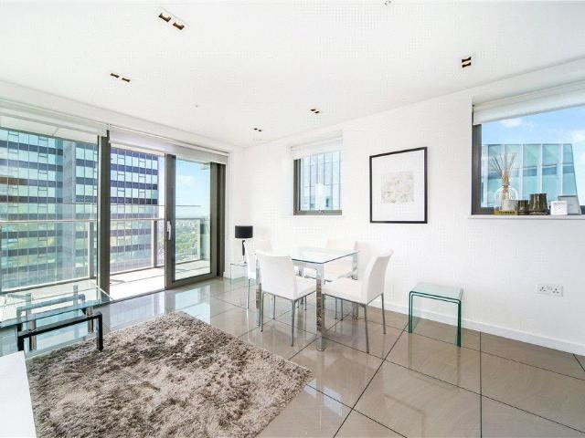 Triton Building, NW1 2 bed apartment to rent £4,498 pcm £1,038 pw