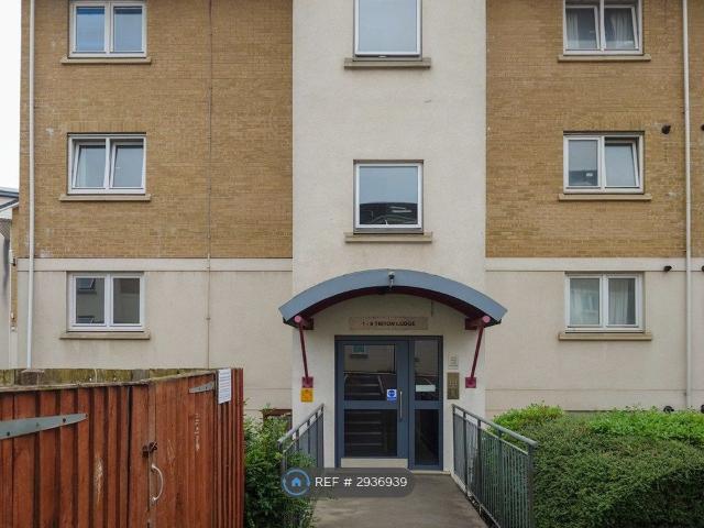 Triton Lodge, Erith DA8, 2 bed flat to rent, £1,600 pcm | PrimeLocation