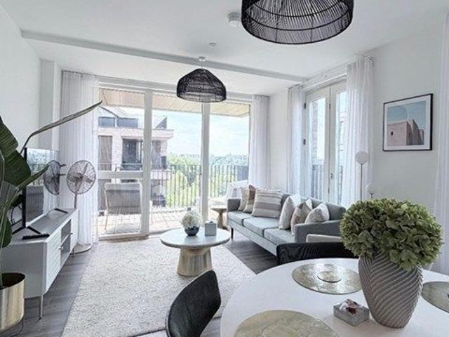 Triathlon Point, London E20, 2 bed flat to rent, £2,980 pcm | PrimeLocation