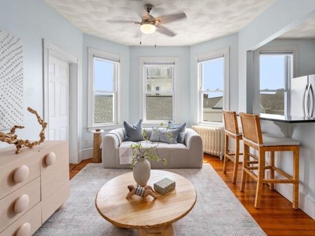 Trident Ave Apt,winthrop, Condo For Sale