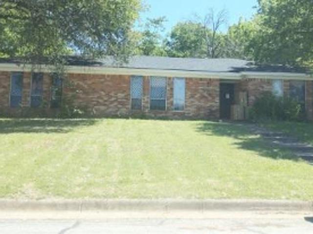 Trimble Dr