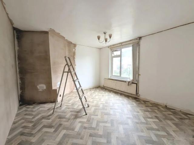 Trinant Terrace, Pentwyn Crumlin, NEWPORT