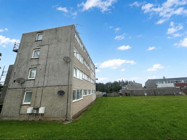 Trinidad Way, Glasgow G75, 2 bed flat to rent, £750 pcm | PrimeLocation