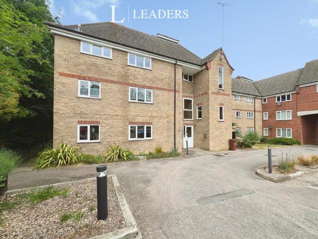 Trinity Mews, Bury St. Edmunds, IP33 2 bed flat to rent £1,050 pcm £242 pw