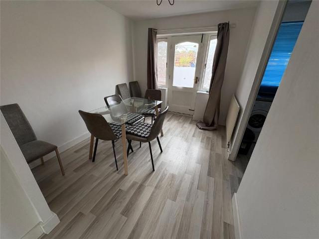 Trinity Mews, Thornaby. 3 bed end of terrace house to rent £1,820 pcm £420 pw
