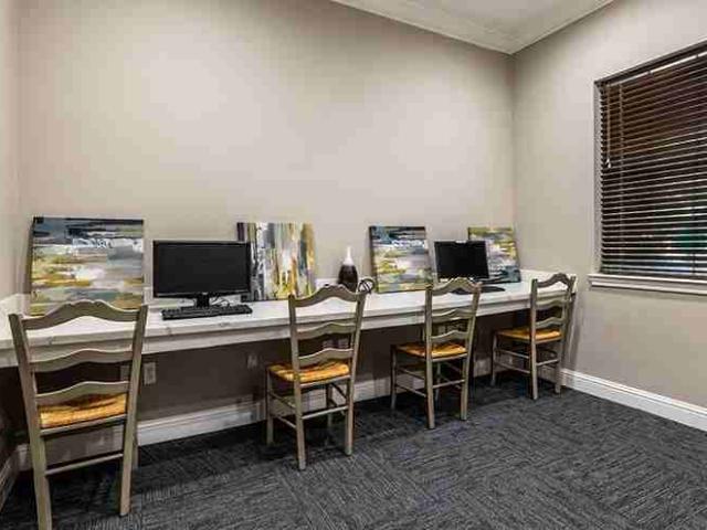 Trinity Oaks 3 Bedroom Apartment for Rent at 7440 Highway 6, Hitchcock, TX 77563
