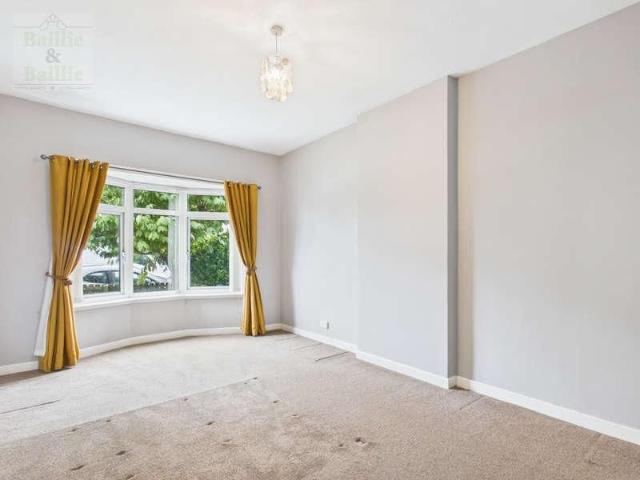 Trinity Avenue, Cardonald, Glasgow, G52