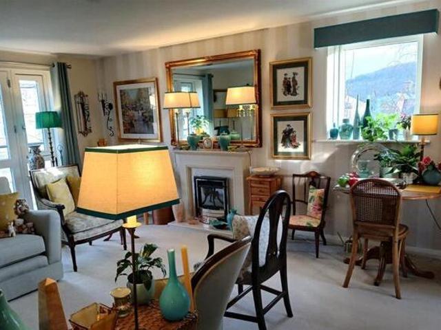 Trinity Court, Oxford Road, 2 Bedroom Retirement
