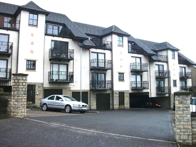 Trinity Court, Dundee DD2, 2 bed flat to rent, £1,200 pcm | PrimeLocation