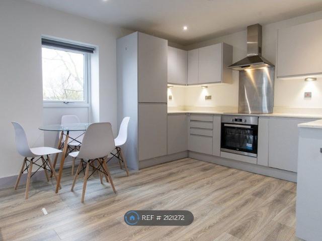 Trinity Court, Leeds LS9, 2 bed flat to rent, £1,150 pcm | PrimeLocation
