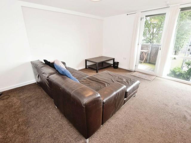 Trinity Court, 44 Higher Cambridge Street, Hulme, Manchester M15, 2 bed flat to rent, £1,300 pcm | PrimeLocation