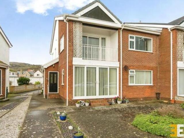 Trinity Crescent, Llandudno, 2 Bedroom Ground