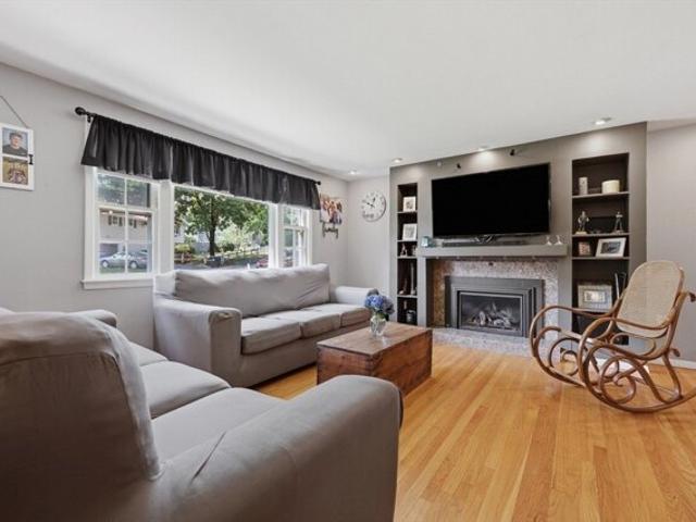 Trinity Dr, Milford, Home For Sale