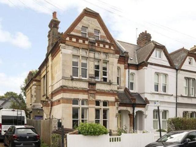 Trinity Fields, Wandsworth Common, 2 Bedroom Apartment