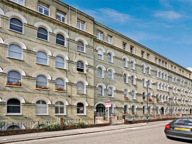 Trinity House, Bath Terrace, Borough SE1, 4 bed flat to rent, £3,900 pcm | PrimeLocation