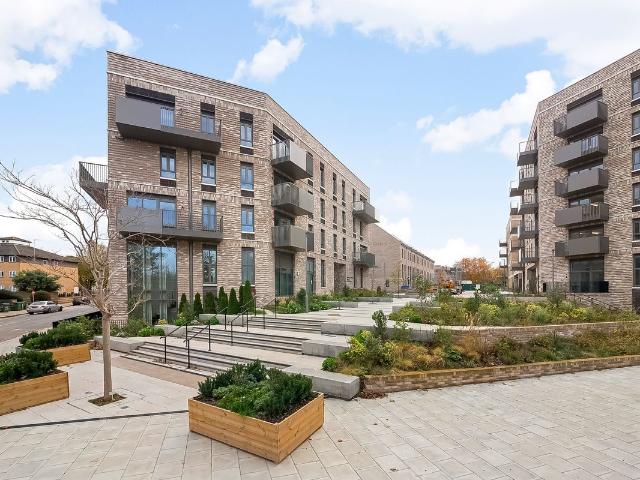 Trinity Park, Woolwich SE18, 3 bed flat to rent, £2,300 pcm | PrimeLocation