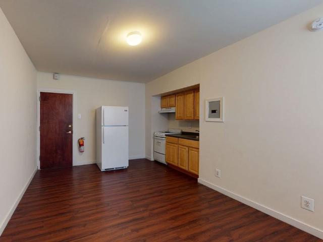 Trinity Place Apartments 1 Bedroom Apartment for Rent at 1008 S 48th St, Philadelphia, PA 19143 Southwest Cedar Park