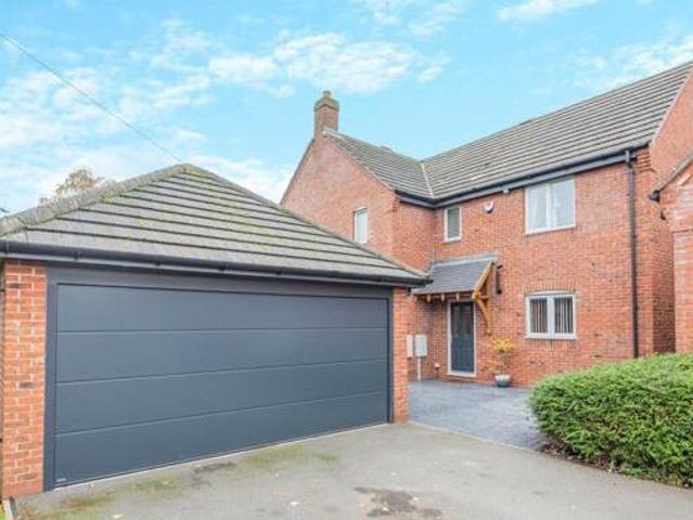 Trinity Road, Kingsbury, 5 Bedroom Detached