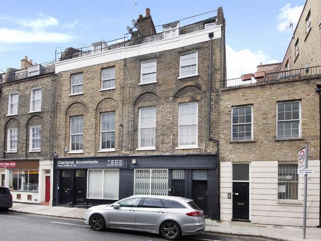 Trinity Street, Borough SE1, 3 bed flat to rent, £3,000 pcm | PrimeLocation